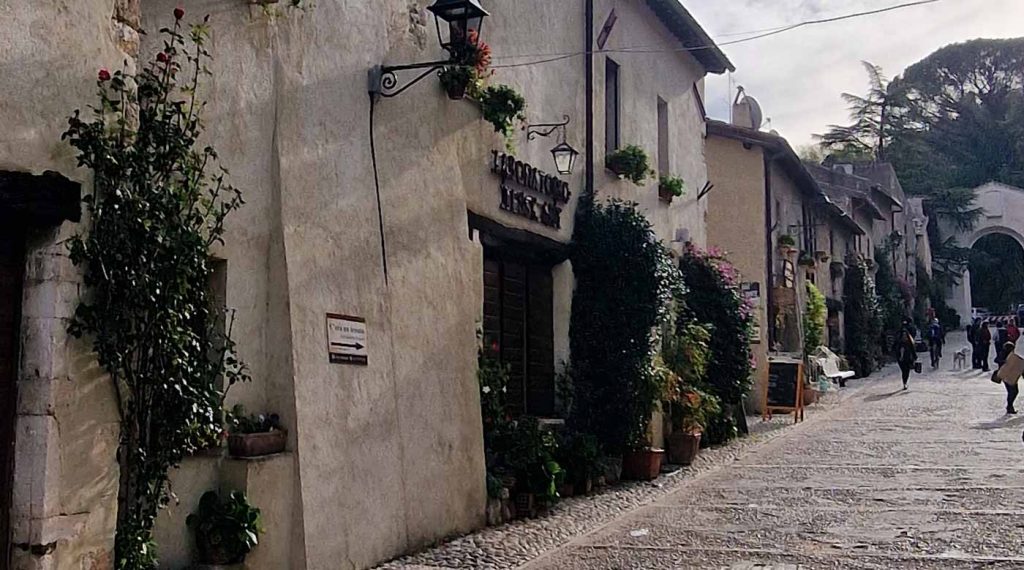 C’era una volta il Borgo di Farfa e le botteghe VisitLazio