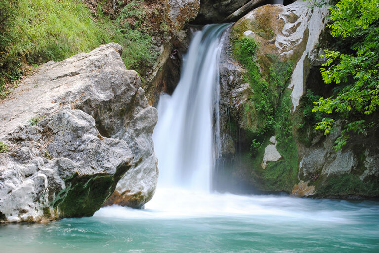Il fiume Aniene e i suoi acquedotti romani –VisitLazio